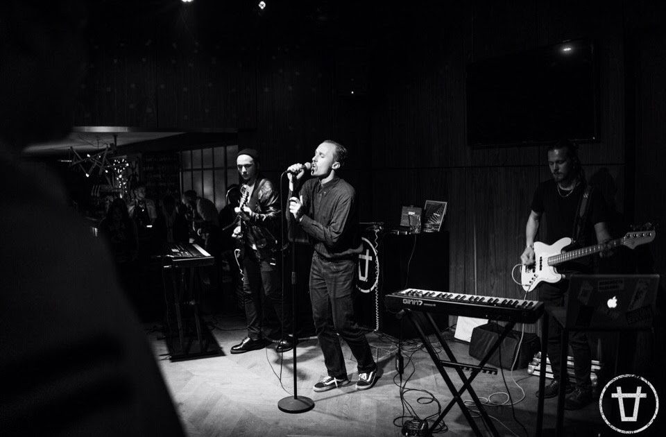 Um Disco Por Semana: Molchat Doma