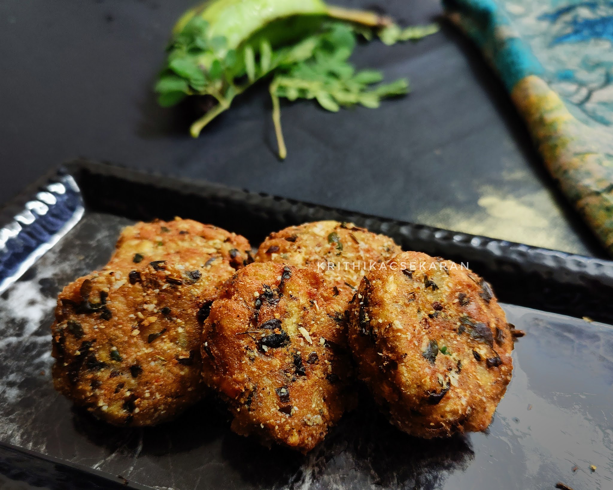 Kacche kele ke kebab ~ Home cooking