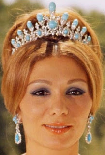 Tiara Mania: Empress Farah of Iran's Turquoise Tiara