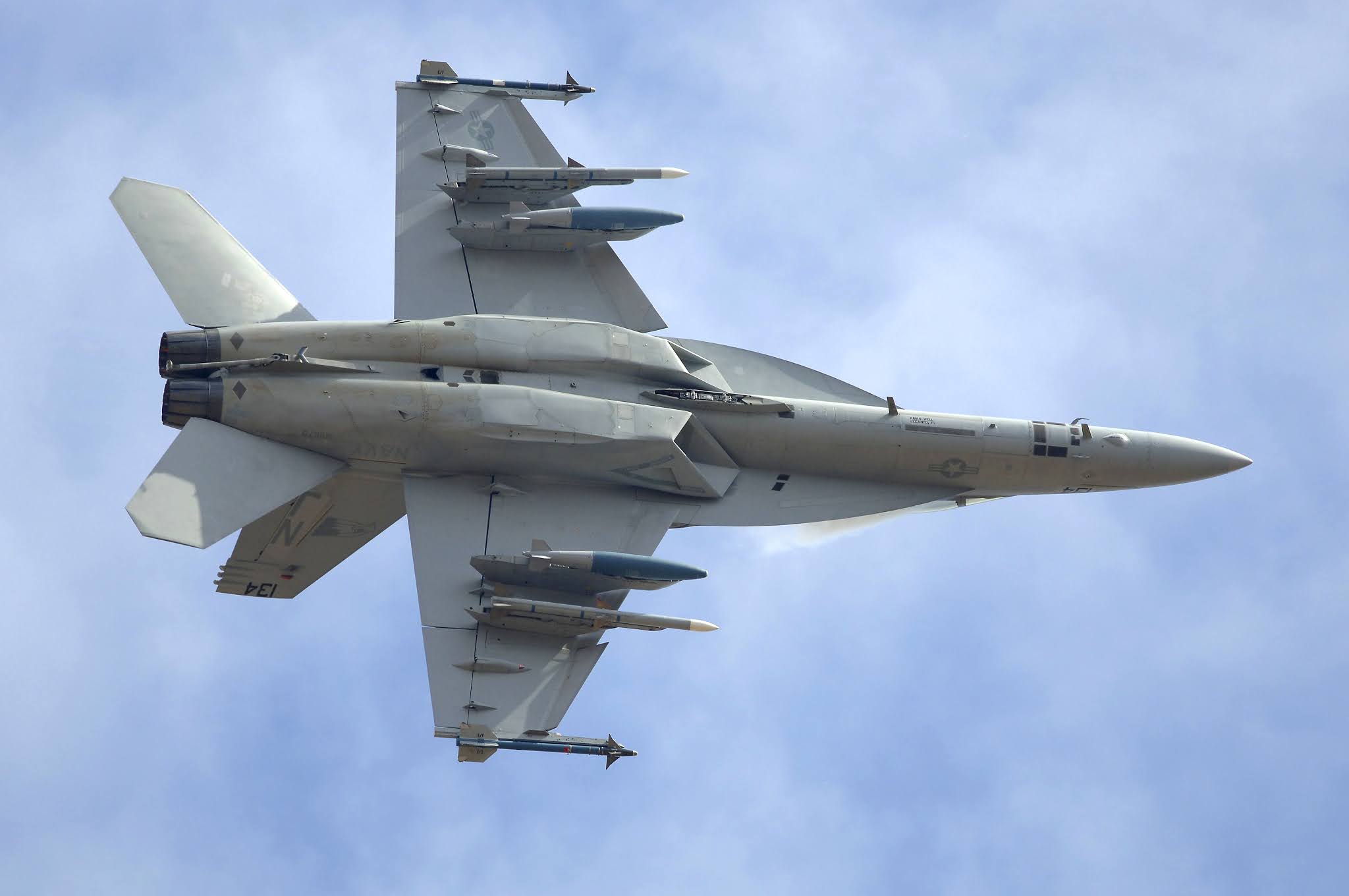 NITPICK: SUPER HORNET PYLONS