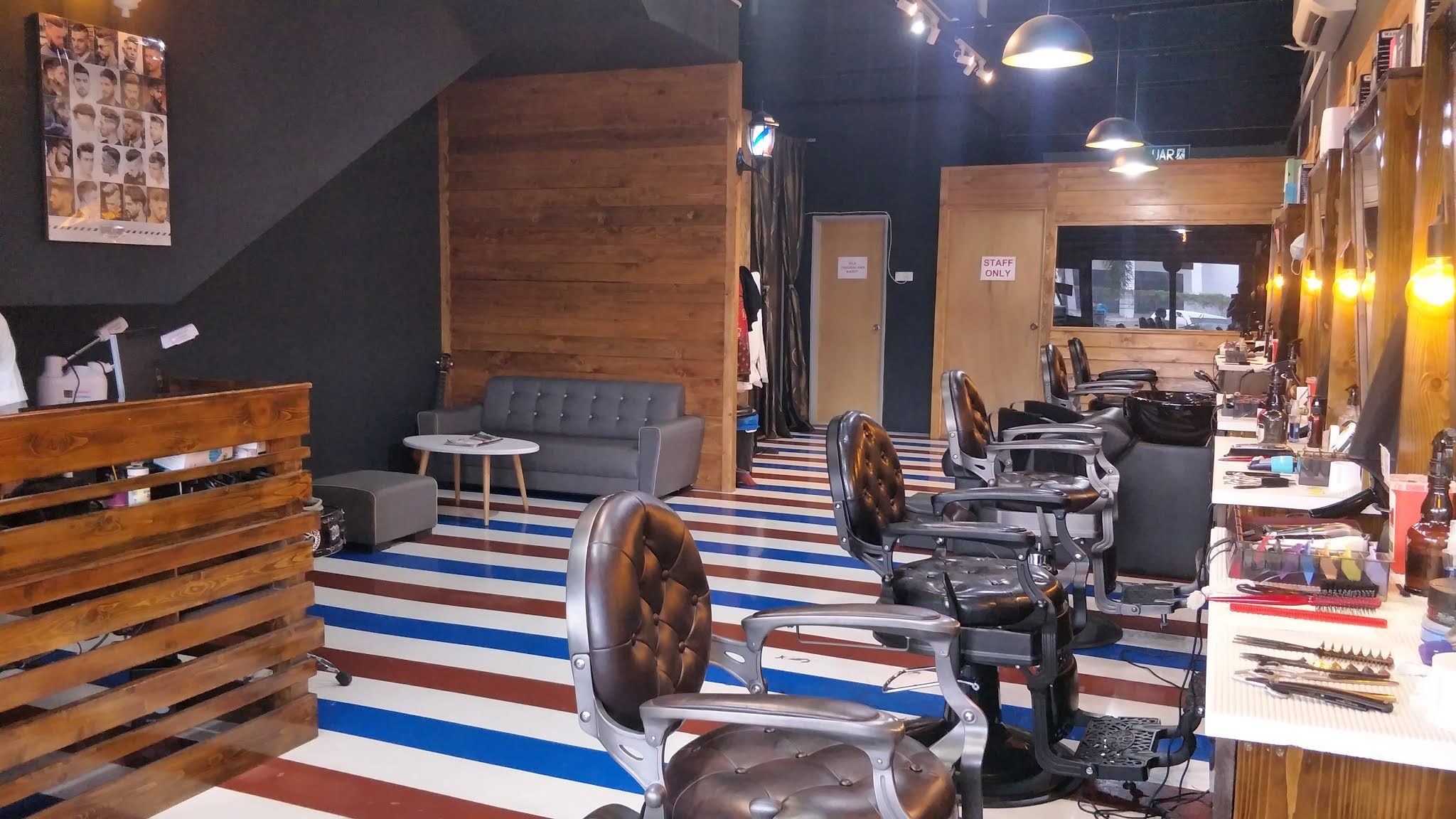 Pasca PKP, Ali Tekad Membuka Kedai Gunting Rambut "Eksklusif" Di Taman ...