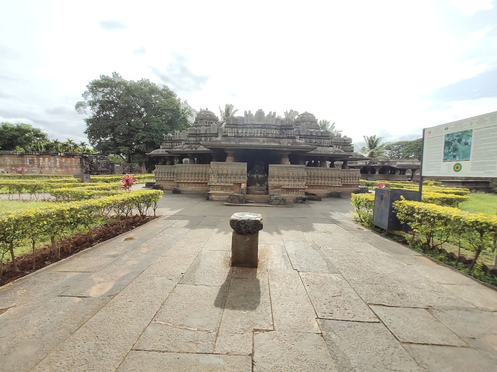 Hindu Temples of India: Kedareshvara Temple, Balligavi – The Temple