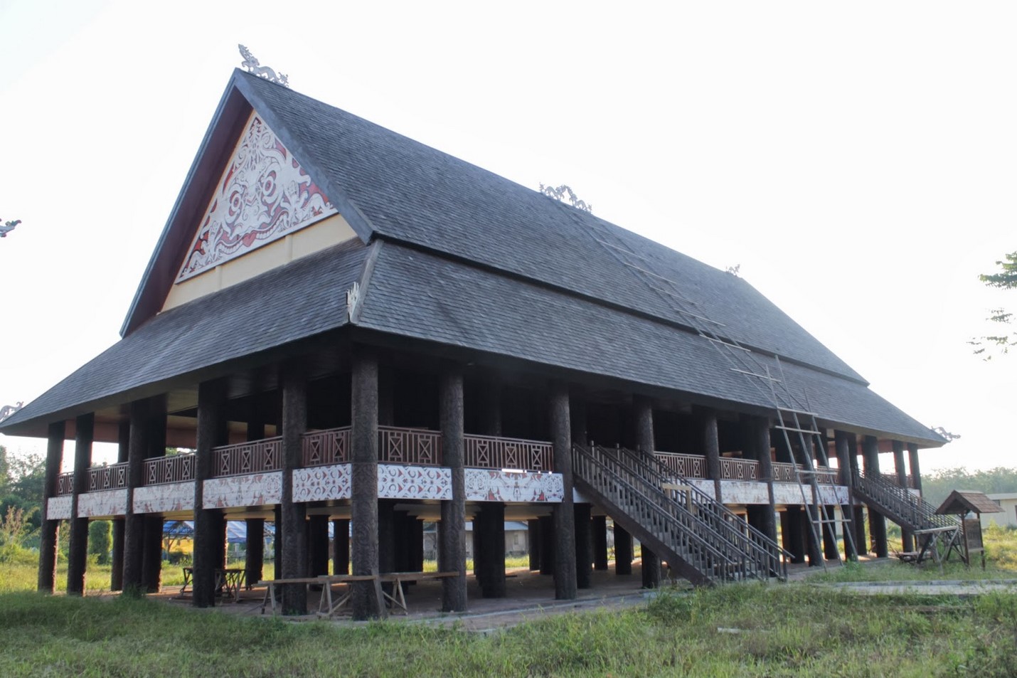 Macam-Macam Rumah Etika Yang Ada Di Kalimantan - Konstruksi Sipil