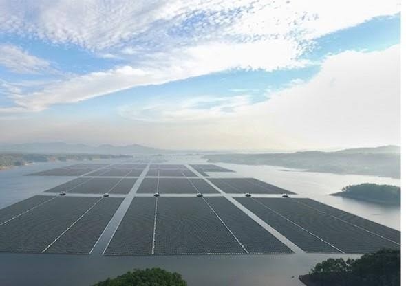 PLTS yang akan dibangun di Purwakarta adalah yang terbesar di Asia ...