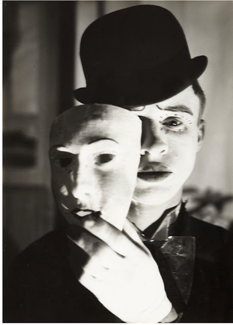 Clock Without Hands.: I don't have any masks