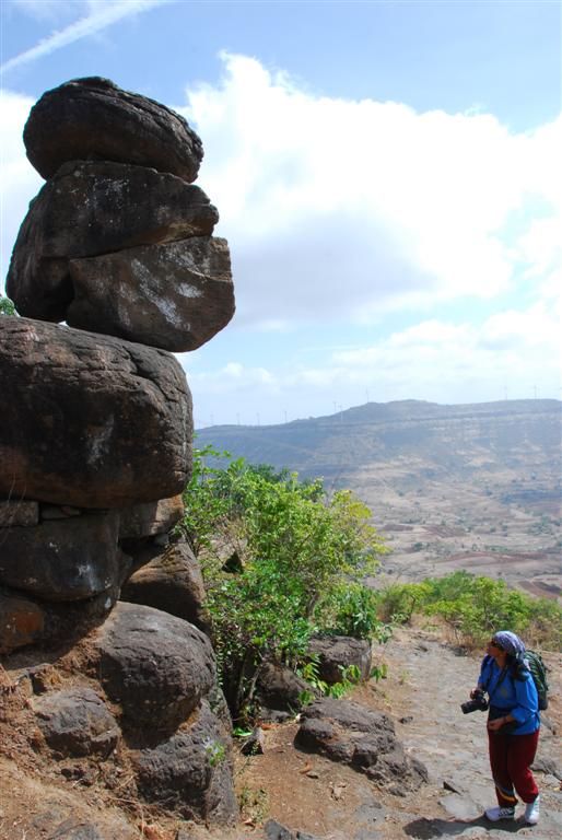 मनासी संवाद: Chandan - Vandan, Kalyangad aka Nandgiri Fort, Sakhargad