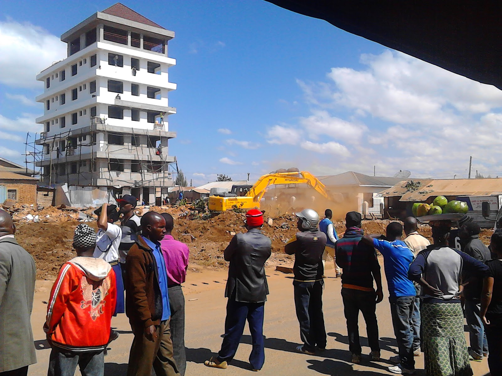 OFISI YA MTAA WA GWIVAHA YAVUNJWA - Habari Online na Elimtaa