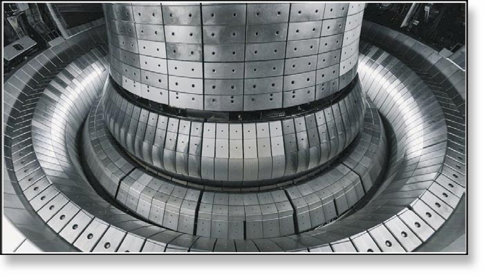 LED and Sapphire: A family's day with Tungsten(22)