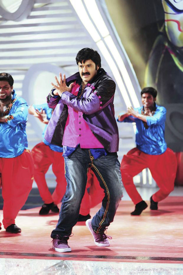 Balakrishna Srimannarayana Movie Stills