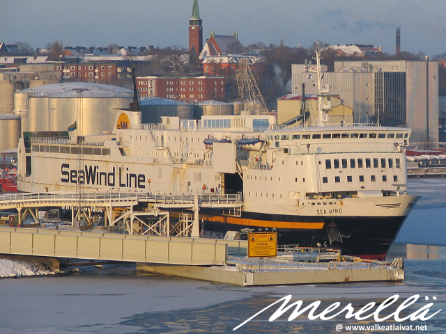 Merellä @ www.valkeatlaivat.net : Siljan Turun laivat / SeaWind Line ...
