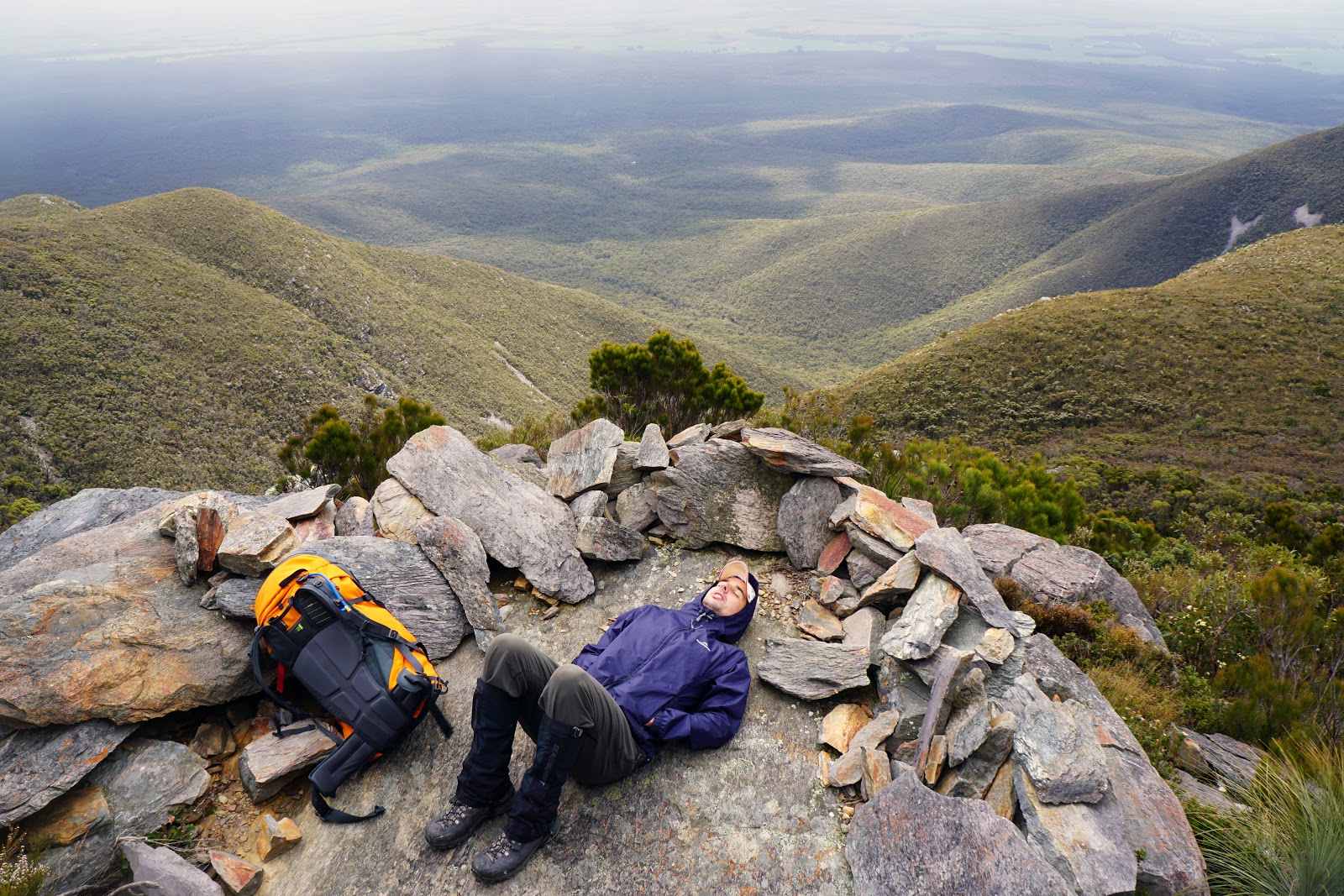A Taste of the Stirling Ridge Walk - Bluff Knoll to Moongoongoonderup ...