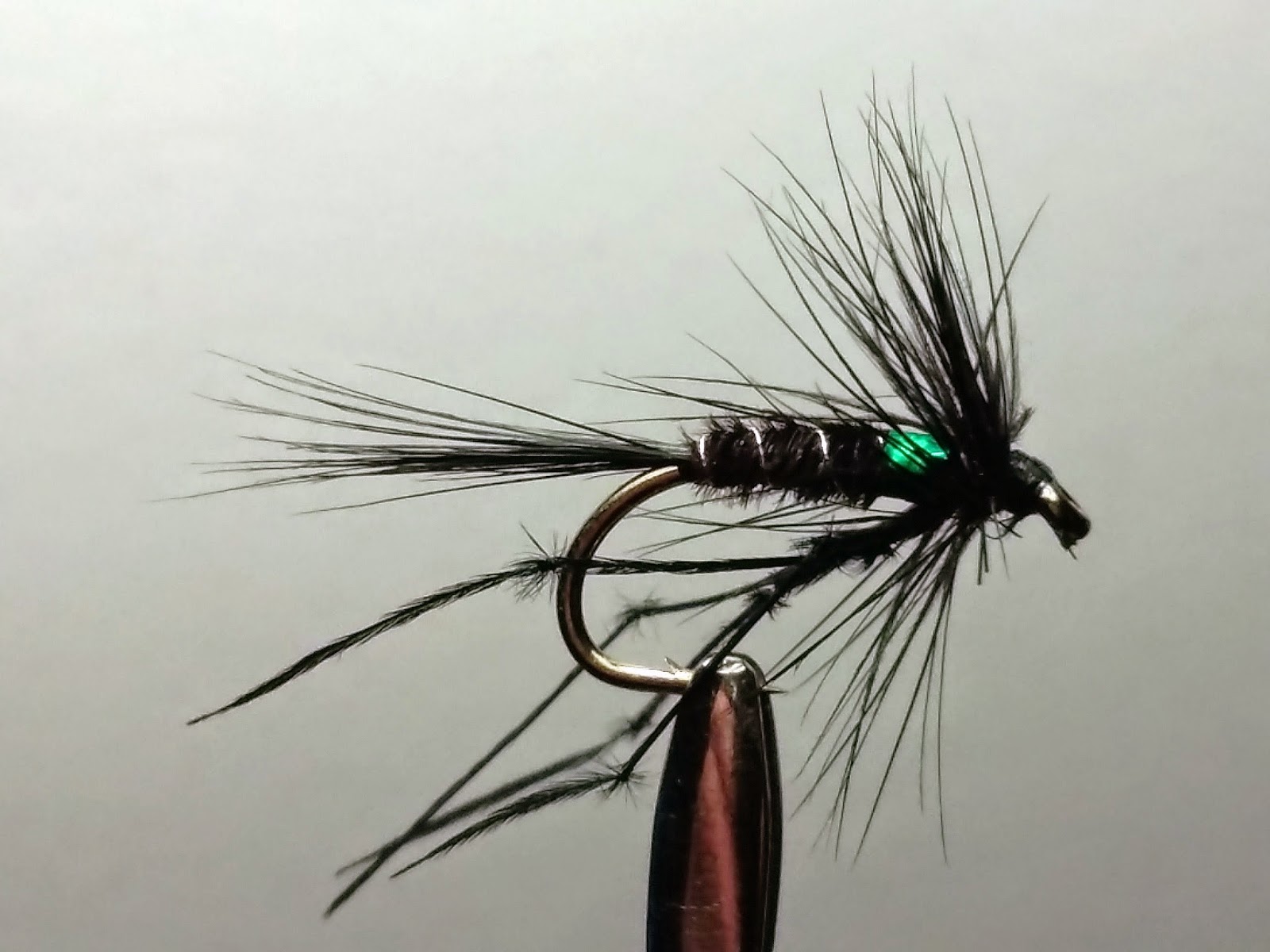 BaggedupatColwickFly: Members Flies and related fishing notes