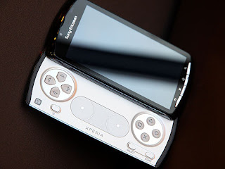 Sony Ericsson Xperia Play : Android Rasa PSP Go | LensaGaul