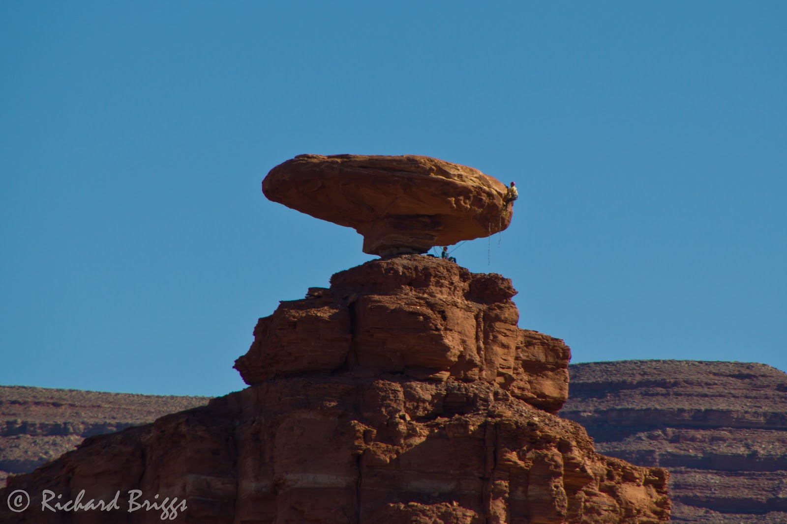 Photographing Utah's Red Rock Country: Mexican Hat Rock in Utah - An ...