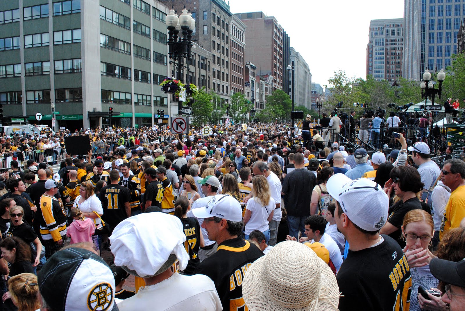 From A to Zeny: Boston Bruins Parade, BEST DAY EVER [PHOTOS]
