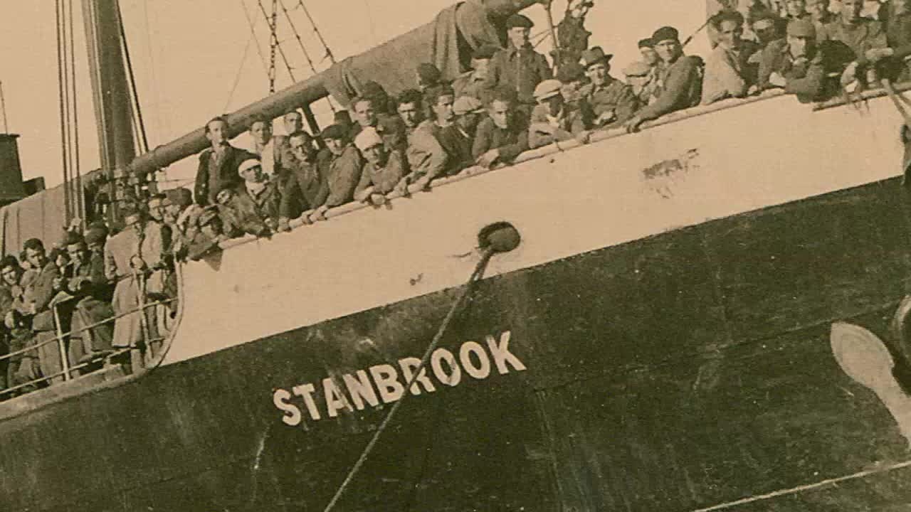NEGRO SOBRE BLANCO: El Stanbrook, el último barco que salió de la España republicana.