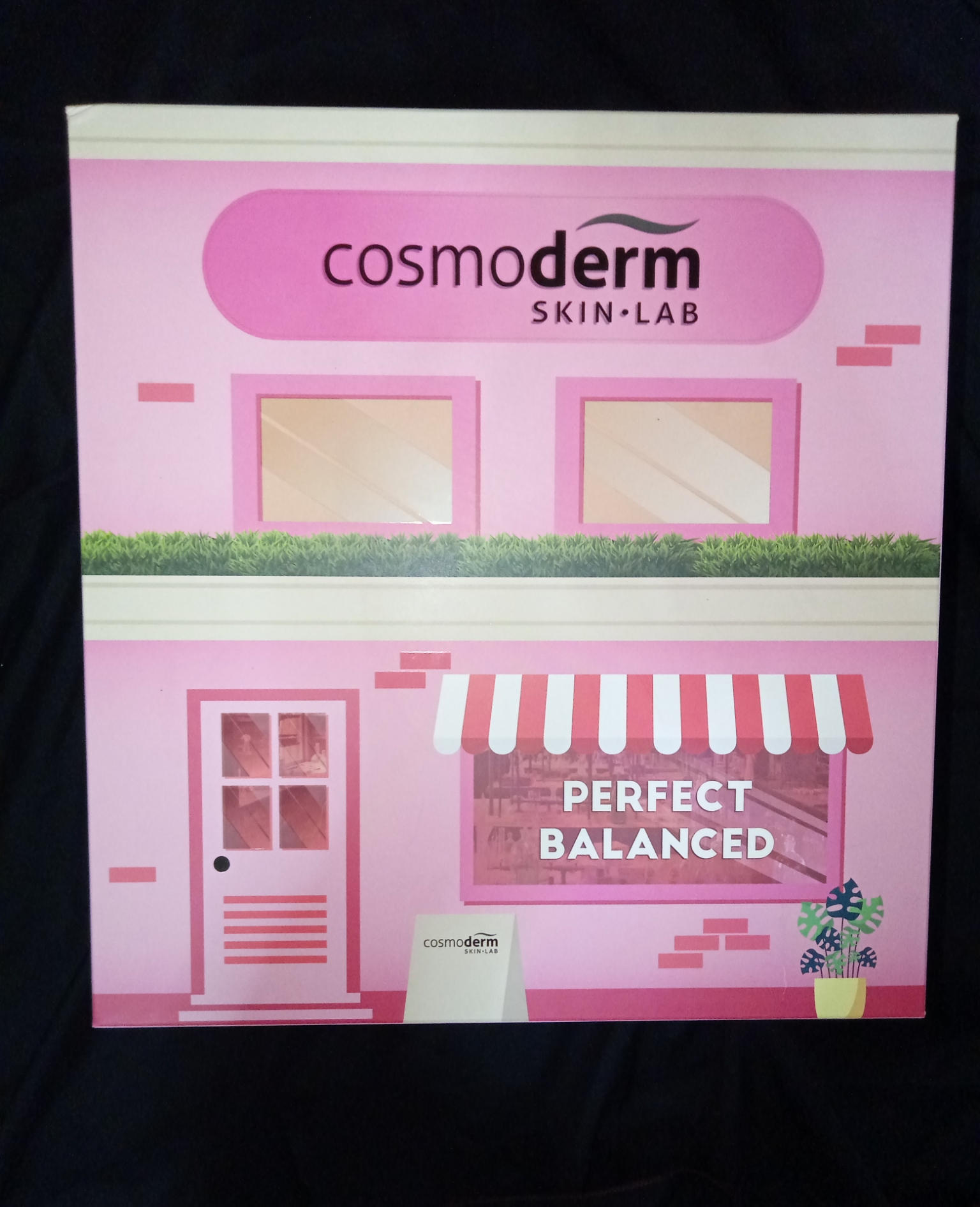 Kulit Wajah Terjaga dan Sihat dengan Set Pink Cosmoderm Perfect Balanced