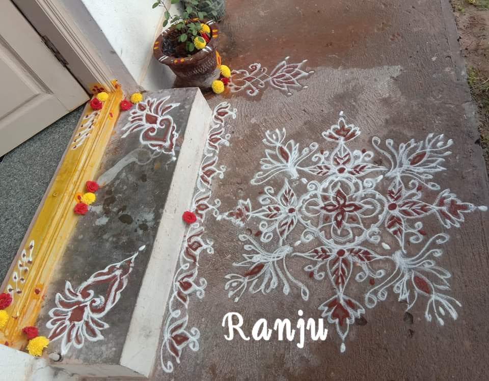 CHODAVARAMNET: MULTI COLOR FESTIVAL SEASON CHIKKU RANGAVALLIKALU 2020