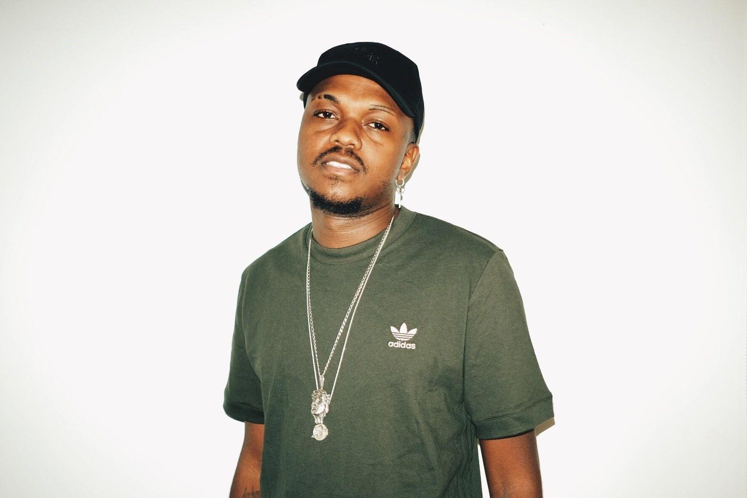 Hip Hop Subúrbio: Biografia de Djonga