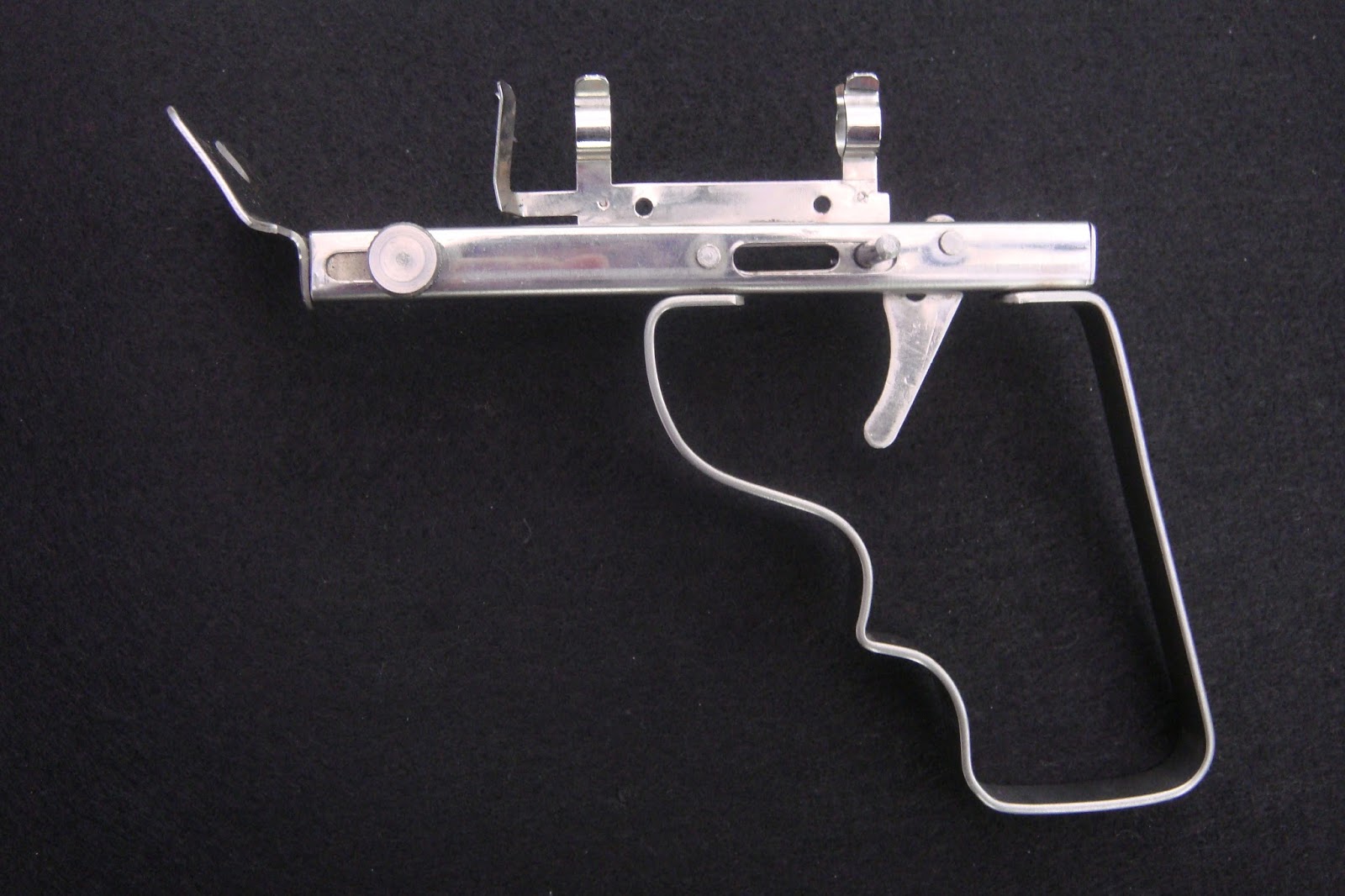 A1Scrapmetal: Device for injecting Insulin Circa 1964