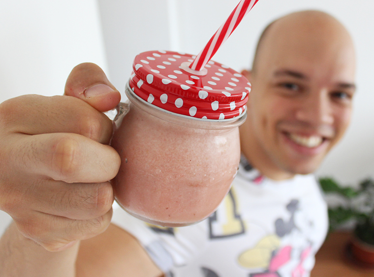 Receita: Milkshake De Morango - Pedro Hijo
