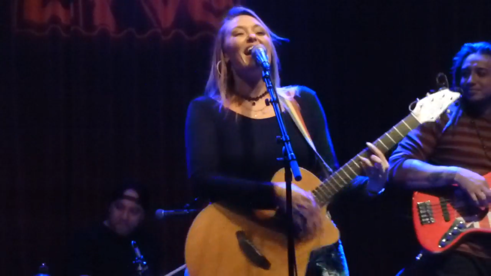 Anuhea - World Cafe Live, Philadelphia, 3/22/2017: A Delightful Bit Of ...