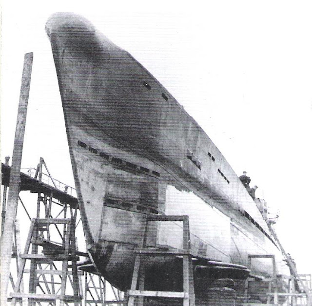 Type IX-C 1/32 scale/Type IX-C 1/72 scale: U-889 Type IX-C/40