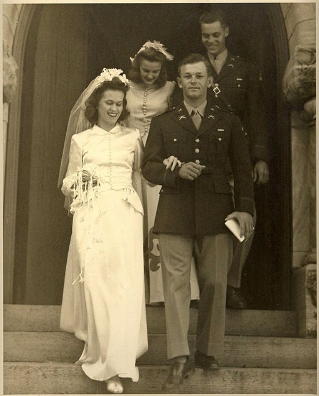 Vintage Soldier Wedding – 50 Lovely Photos Capture Married Couples in ...