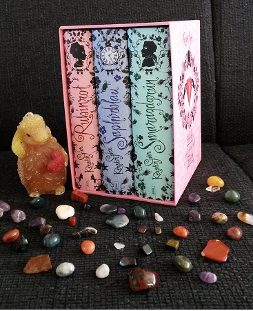 Geschichtentänzer: Rezension: "Die Edelstein-Trilogie" von Kerstin Gier