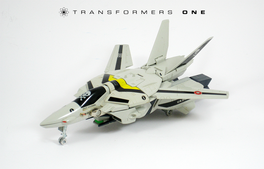 Transformers Square One: Macross One Year Project - Jan 2014
