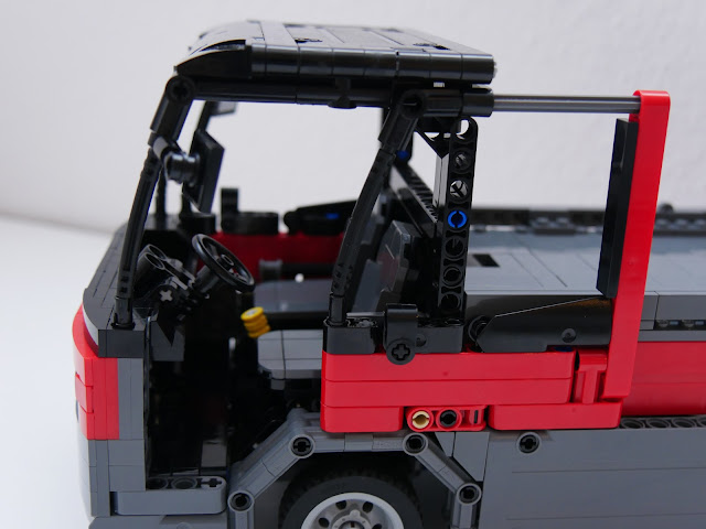 Lego Technic MOC - Linde P250 Tow tractor