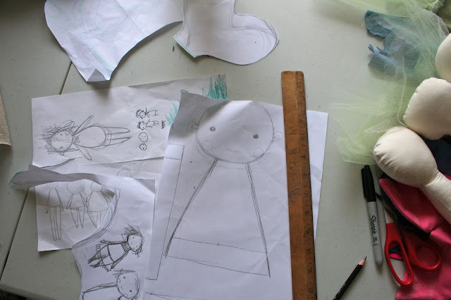 humble home: Make your OWN dolly! (a tutorial)