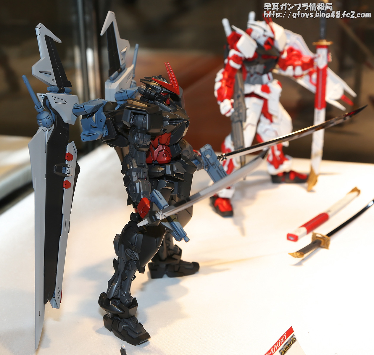 GUNDAM GUY: MG 1/100 Astray Noir - On Display @ C3 x Hobby 2013 (Japan ...