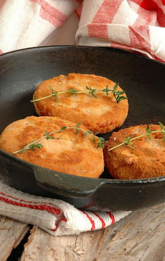 Stathi's Kitchen Art: Fried Tomatoes