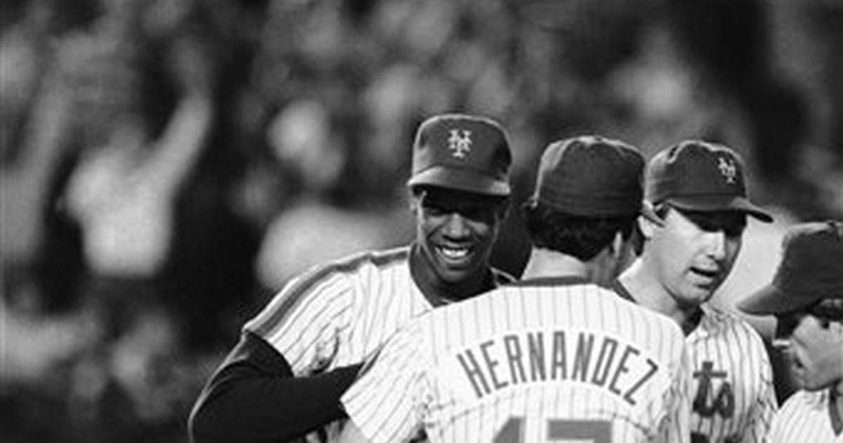 Remembering Mets History (1984) Dwight Gooden Throws a One Hitter In ...