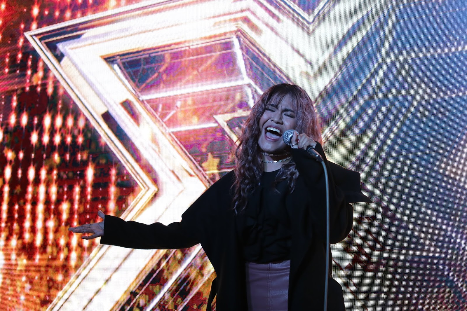 Powerhouse Singer Maria Laroco gets up close and personal on her X ...