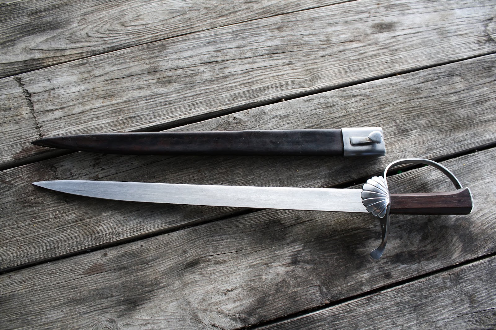 Contemporary Makers: Hunting Sword by Elijah Froedge