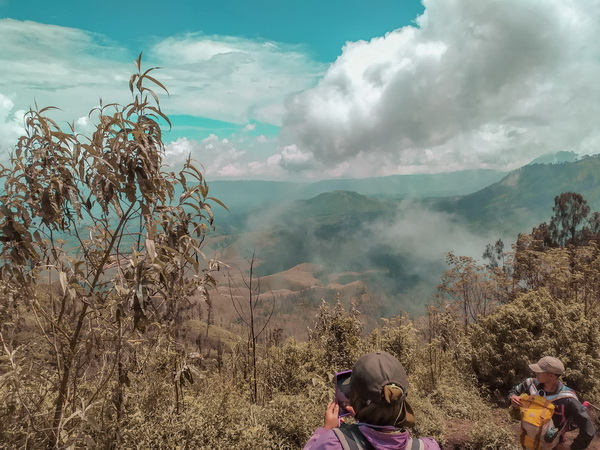 6 Jam Pendakian Gunung Ranti — AINUN ISNAENI