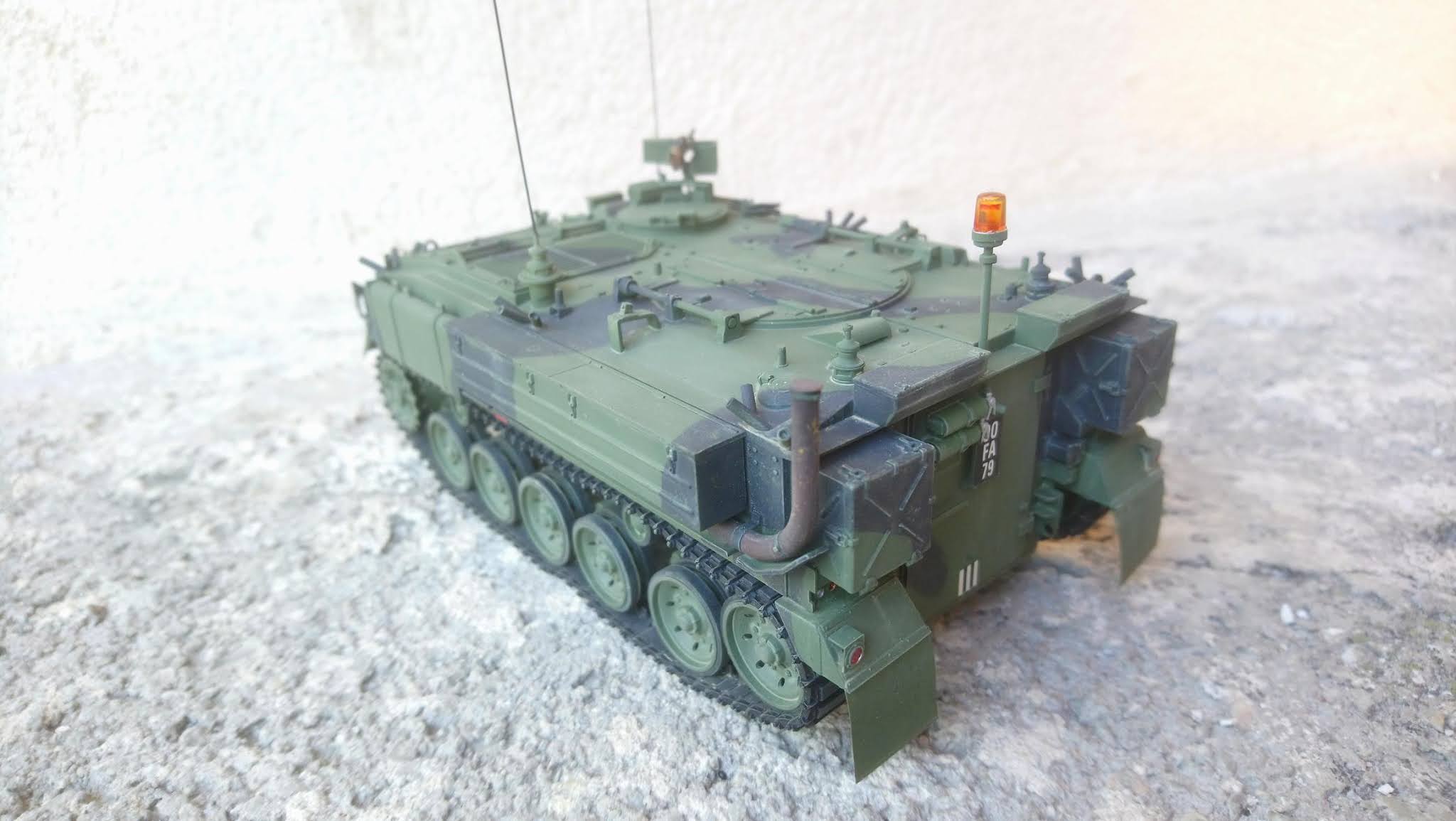 Airbus Maquette Club: [TAKOM] APC FV 432 Mk.2/1 au 1/35 par Thomas