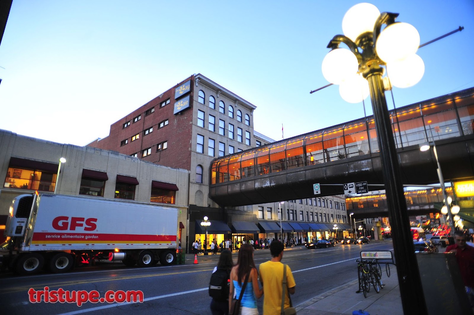 July 2012 ~ TRISTUPE.COM