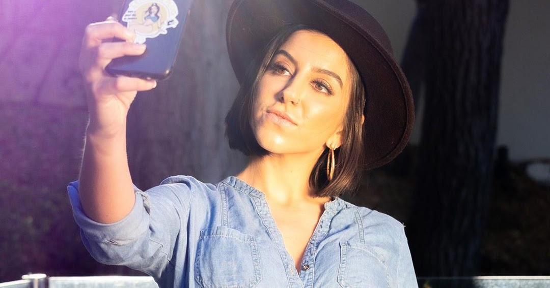 Lena The Plug Instagram Clicks 17 Feb-2020