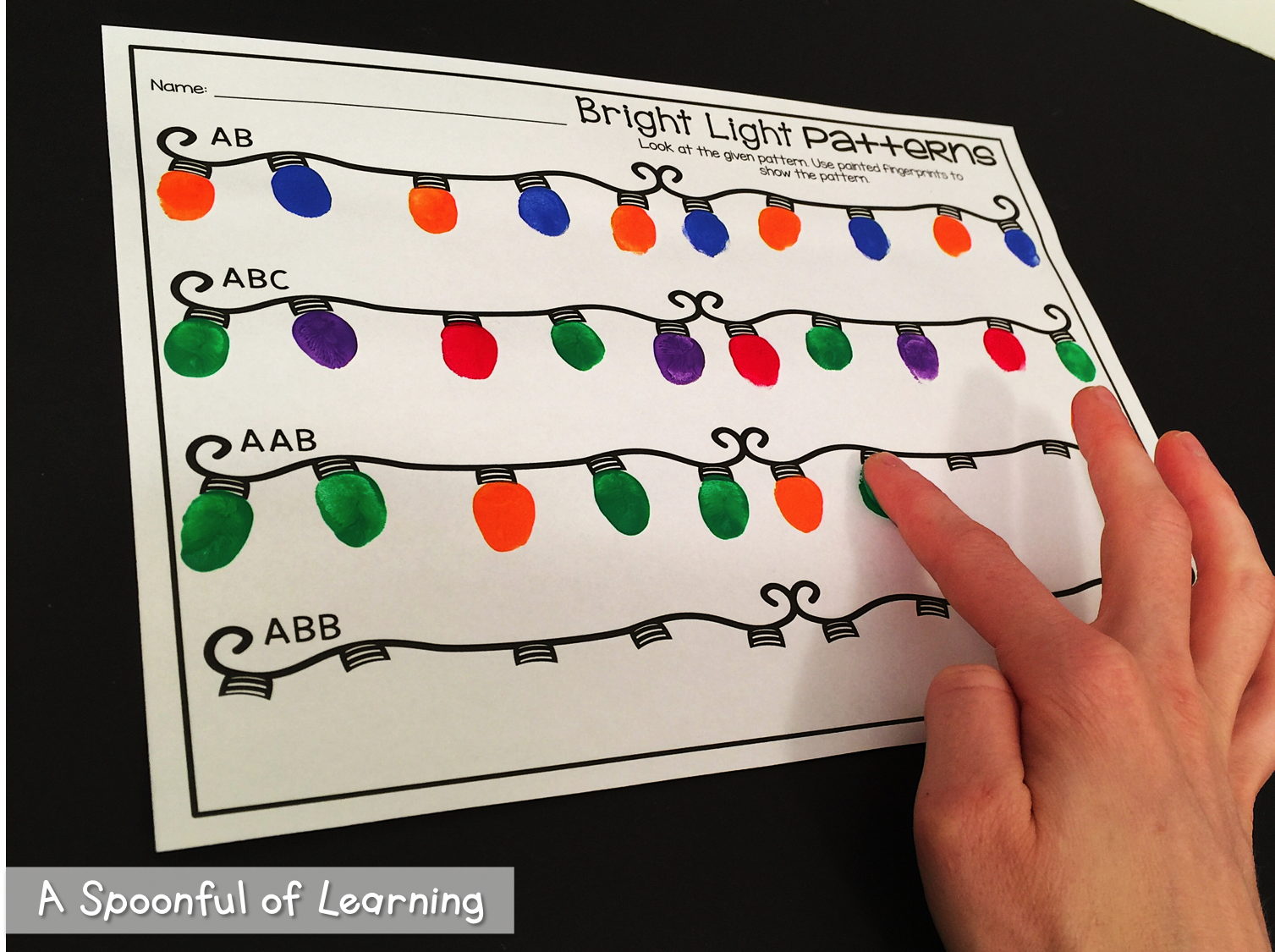 Holiday Patterns Freebie - Learn the 4 Activities- A Spoon of Learning