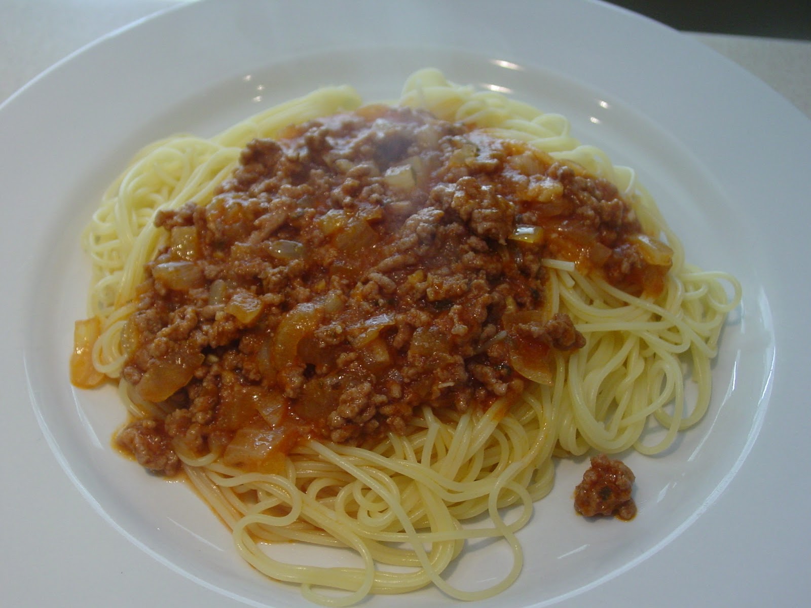 The Dirty Floor: Garlic Bolognese Ghetti