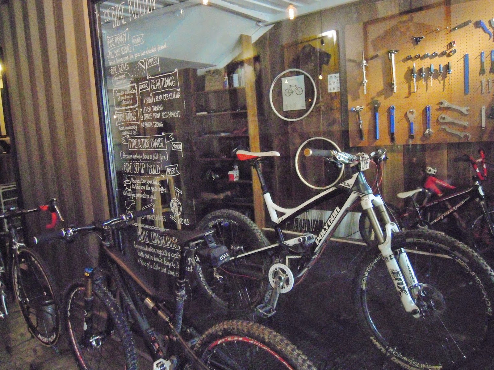 LOVE LIFE, CHERISH MOMENTS: The Grumpy Cyclist, TTDI