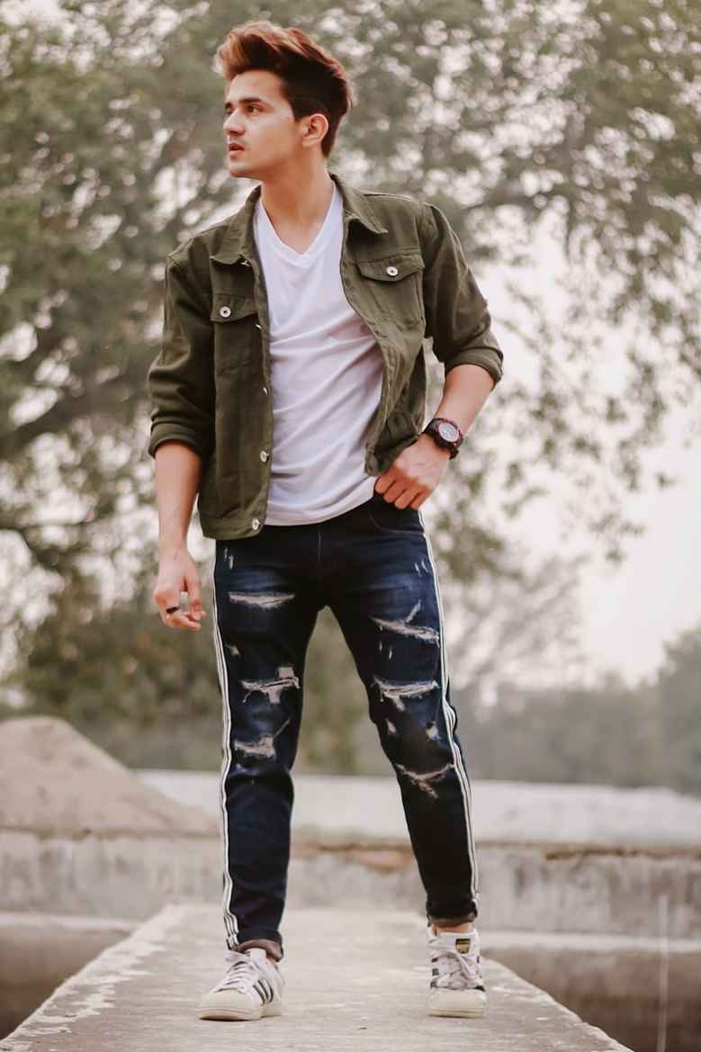 Karan Saroha (Tik Tok Star) Wiki, Biography, Age, Girlfriend, Facts and ...