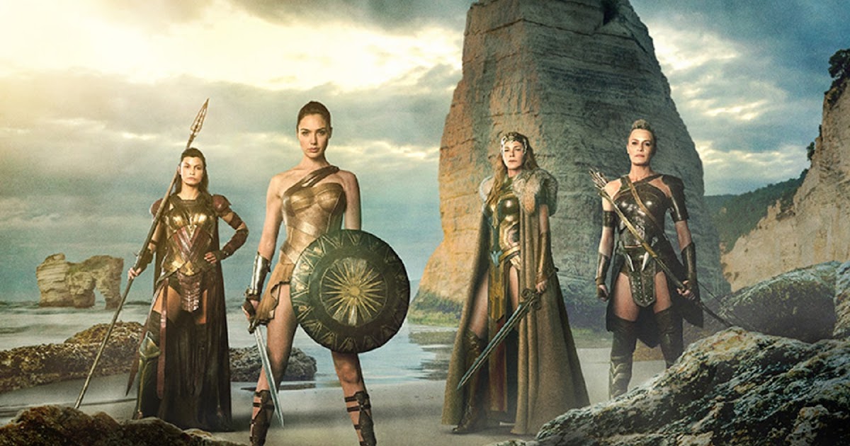 The Human Crayon: Entertainment Weekly Unveils Themyscira!