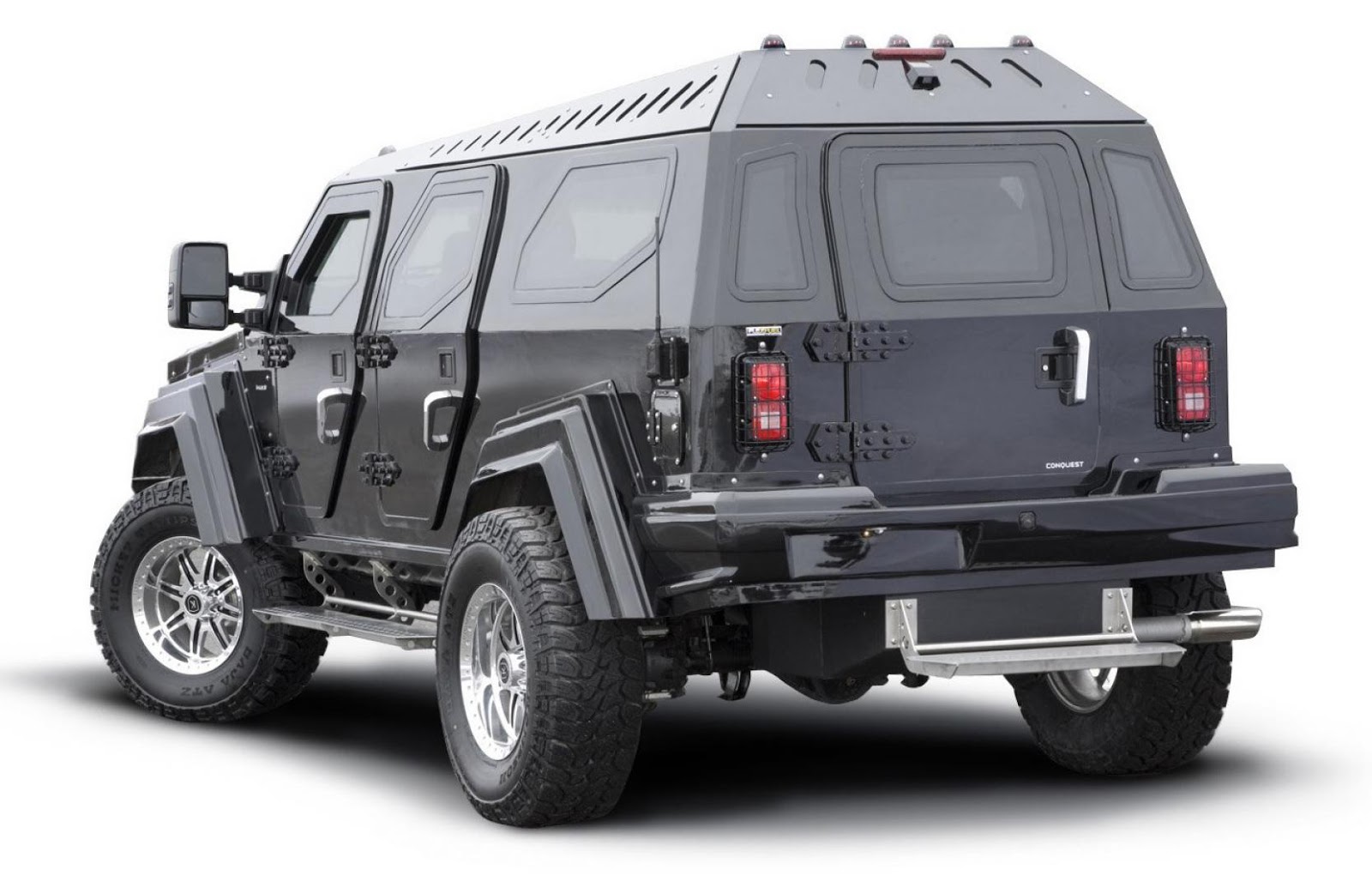 Το θωρακισμένο Knight XV των 6 τόνων είναι το απόλυτο τετράτροχο ...