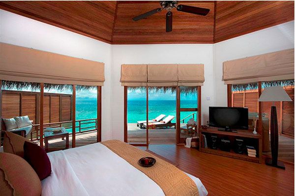 Bedrooms Design Overlooking Sea - Wonderful