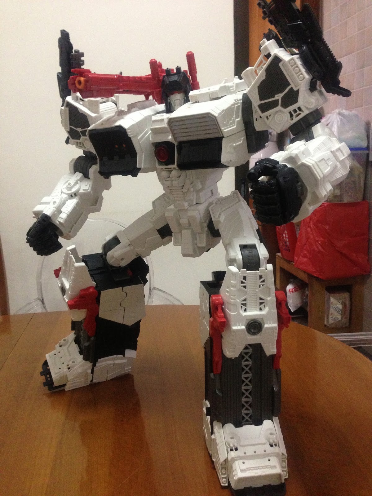 The Cave Collection: Fall Of Cybertron (FOC) Metroplex.