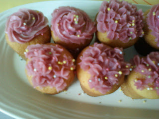 Amélie, Gourmandises & Tupperware: Mini Cupcake à la Vanille